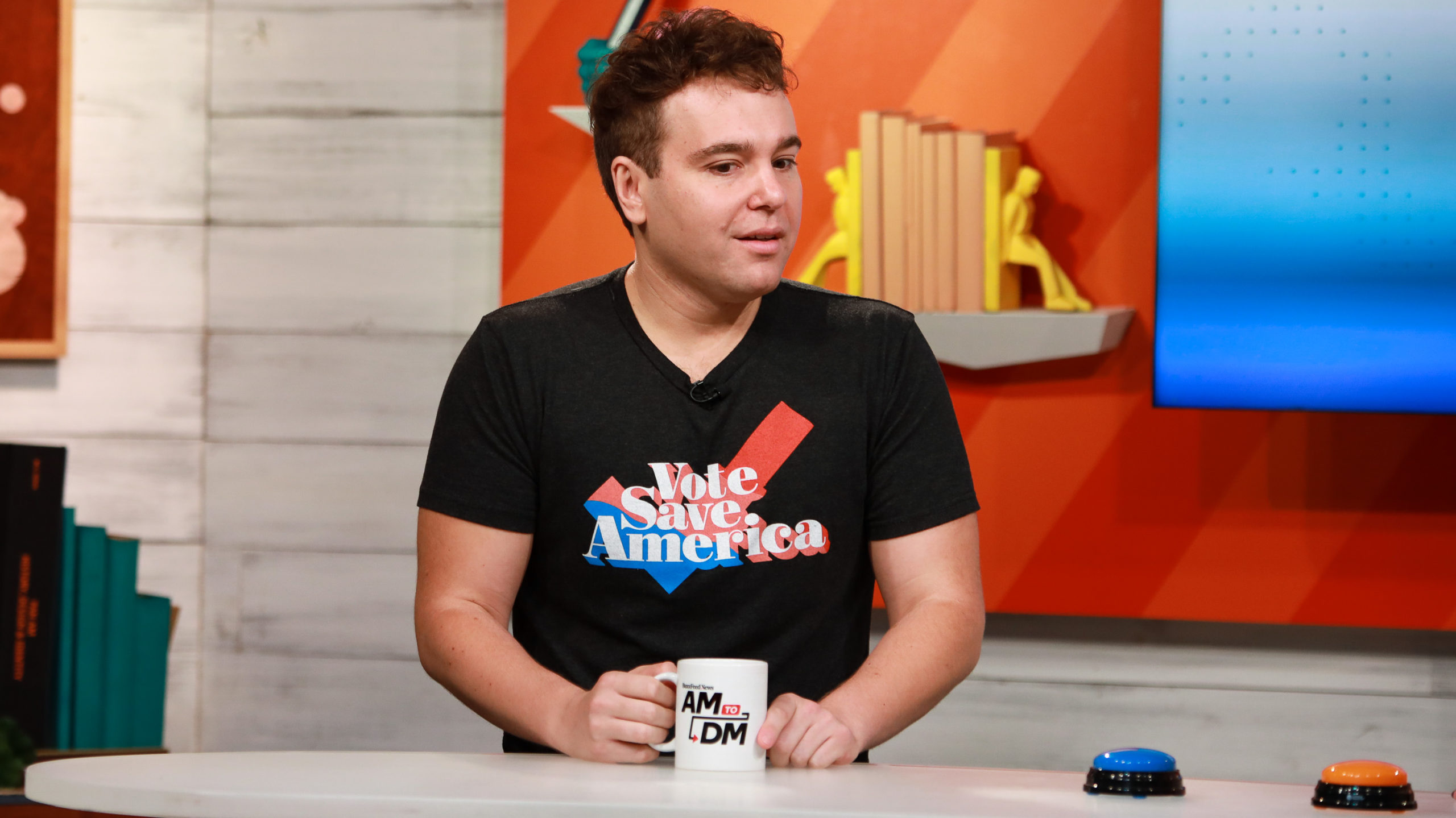 Daily Kickoff: The return of Jon Lovett live + 10 new October books